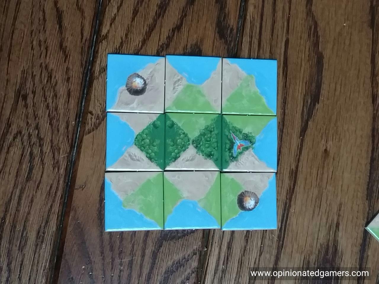 Dale Yu: Two small card games from Pegasus: Stadt Land Anders, Mondo ...