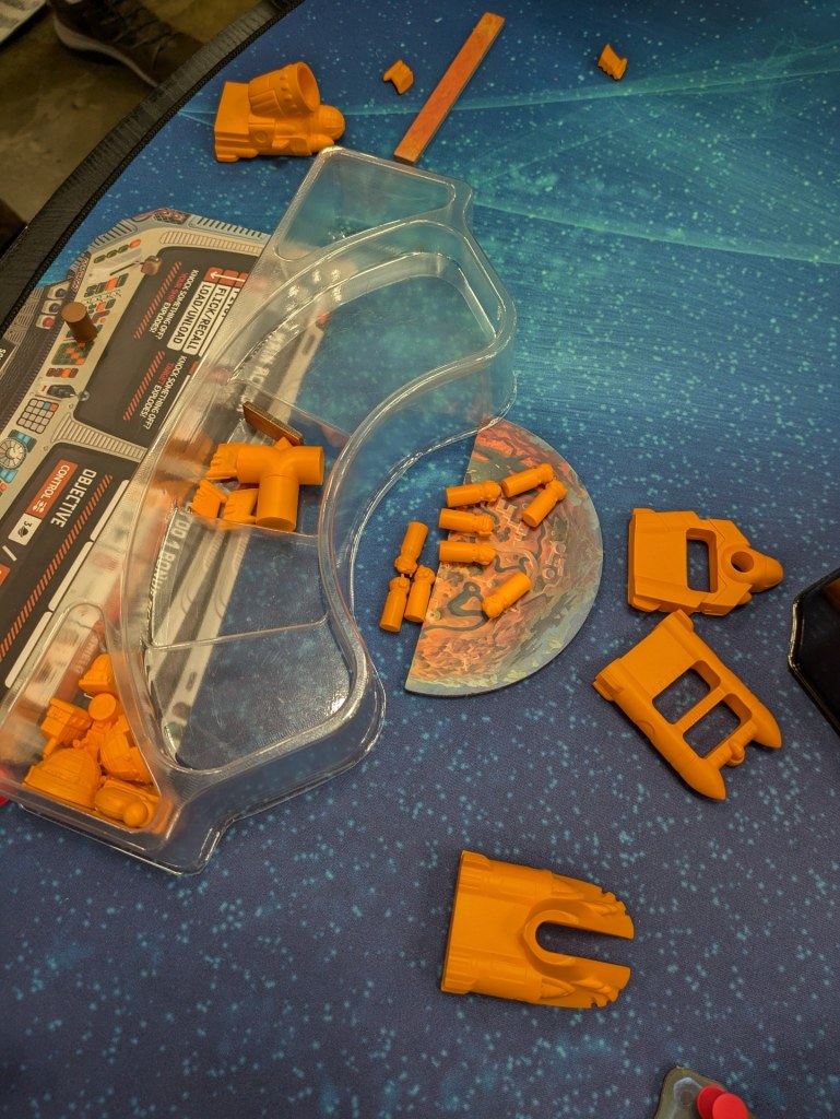 Gen Con 2024 – Friendly Skeleton and Kosmos | The Opinionated Gamers